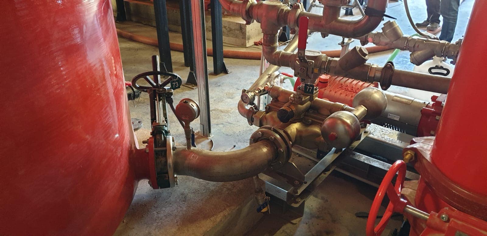 Quel support prévoir pour les pompes doseuses FireDos